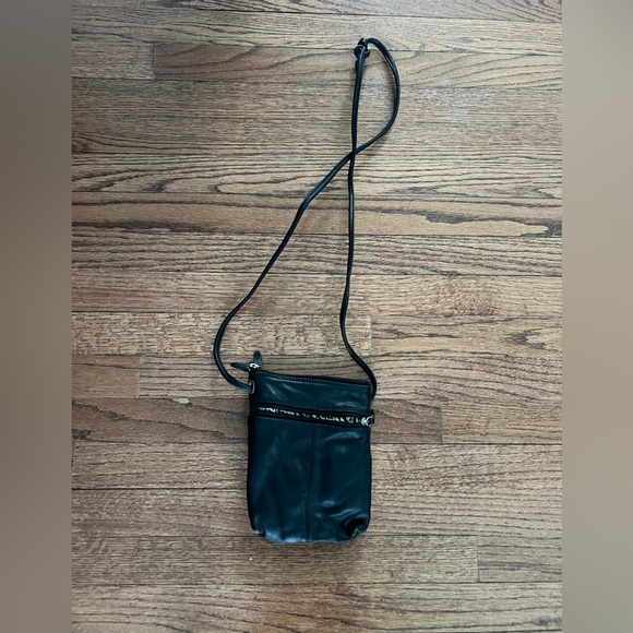 Ili New York | Bags | Ili New York Black Leather Crossbody Bag | Poshmark